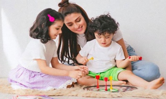 Fans just can't take their eyes off from Ayeza Khan's adorable kids